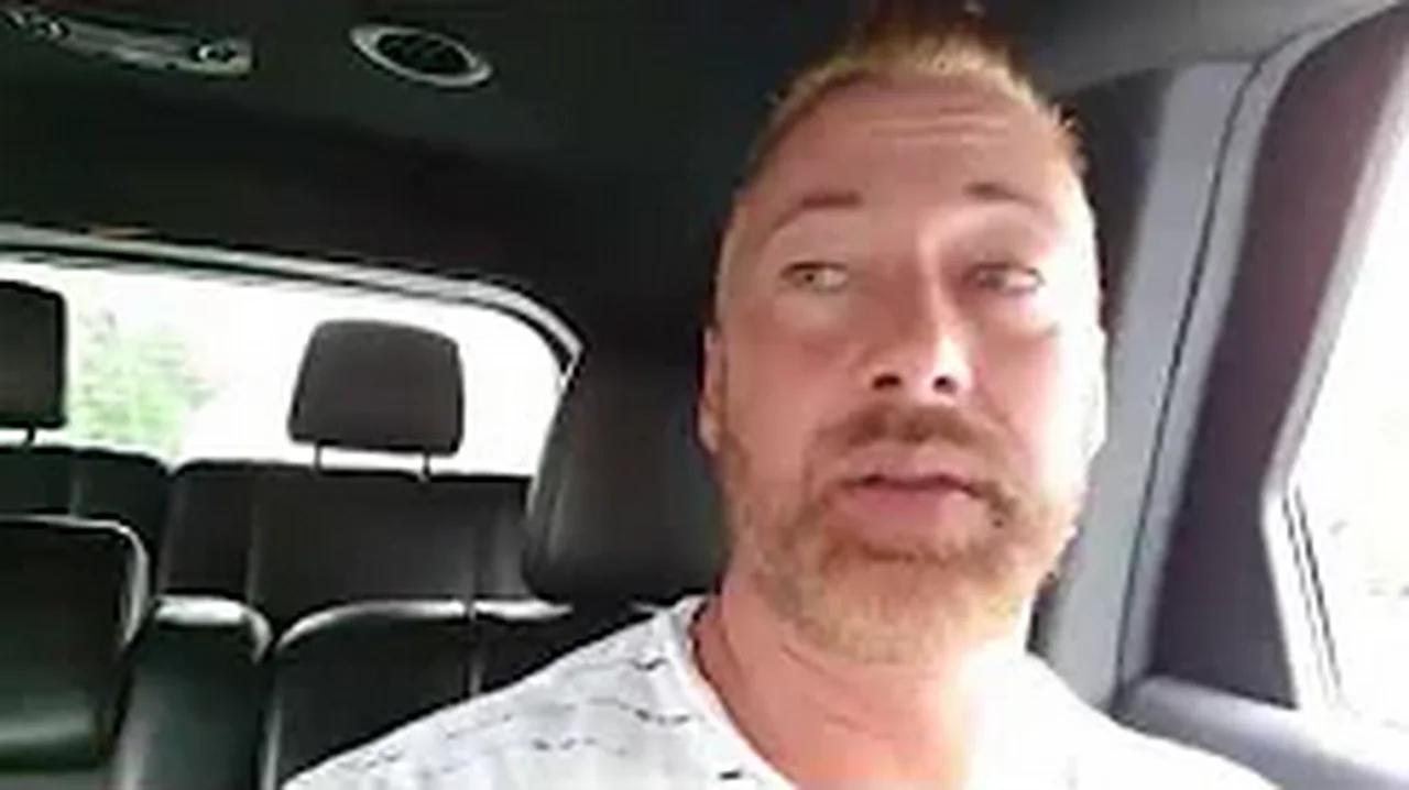 Jeff Berwick & Luke Rudkowski Caught In Acapulco During Travel Alert!