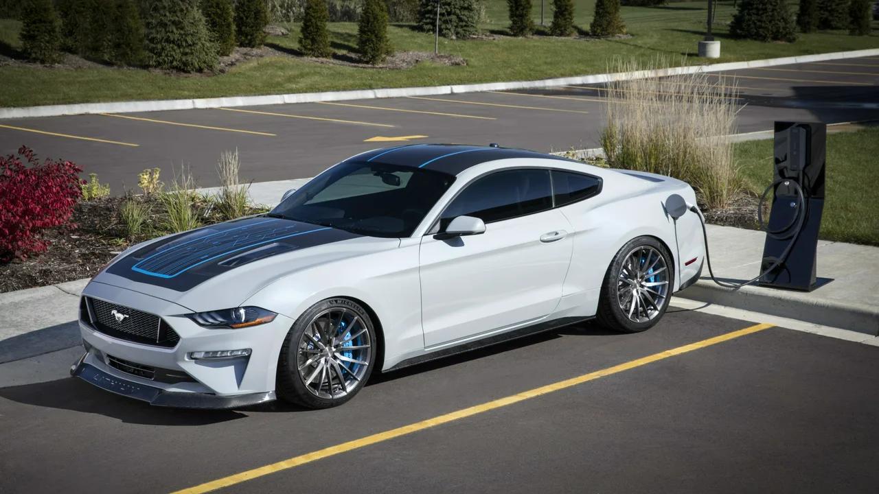 Episode 117 - Ford Mustang Mach E, Groupe Renault Strategic Plan and ...
