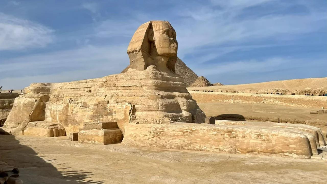 Egypt | QUANTUM – 2021-11-22 – Hidden tunnels under the Great Sphinx of ...