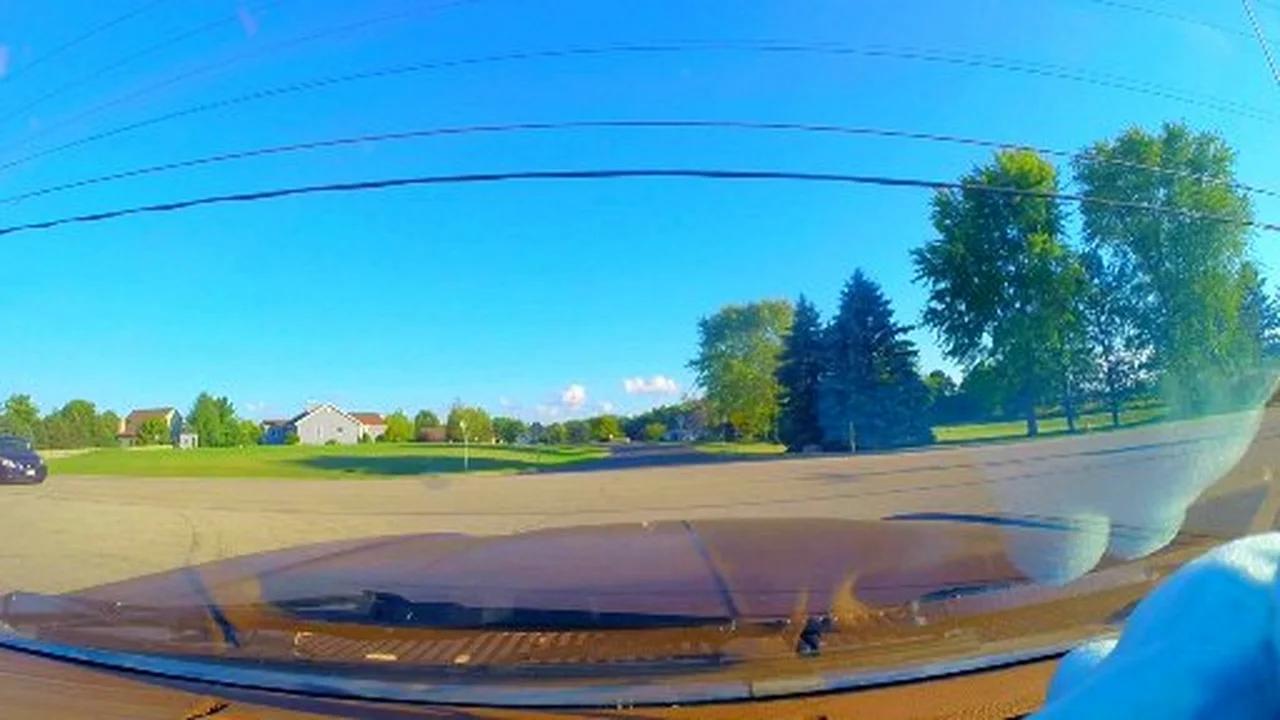 5601 Daytime Driving my ratty AMC Eagle to O'Reilly