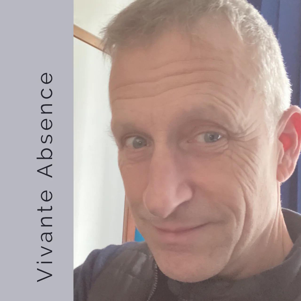Vivante Absence vivante-absence