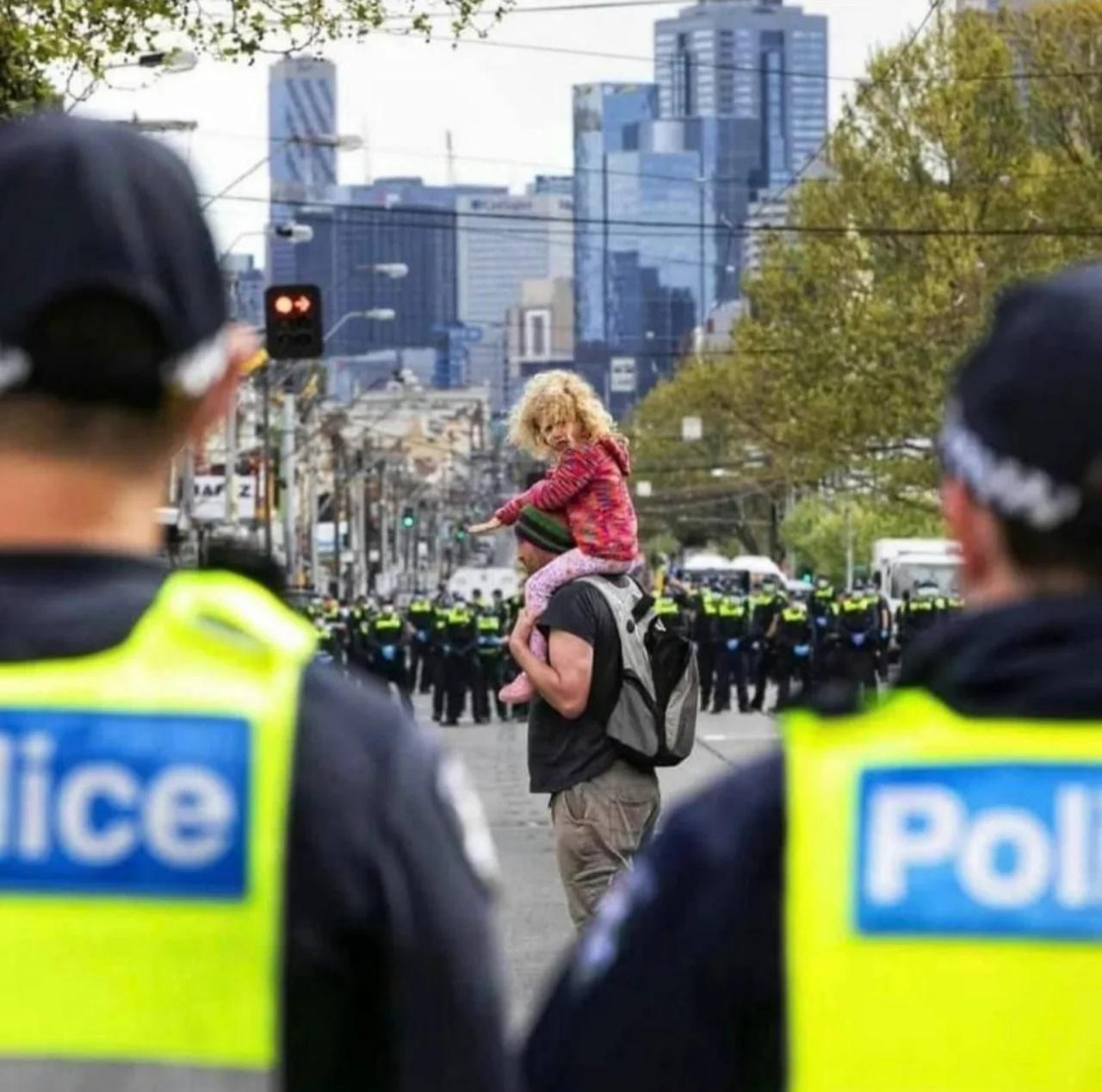 Police open fire on protesters in Melbourne, Vic, Australia. 22nd ...