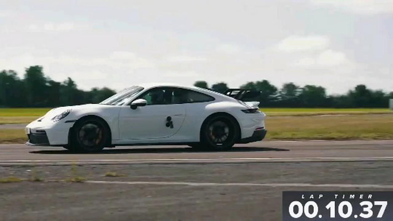 New Alfa Giulia GTAm v Porsche 911 GT3: TRACK RACE & 0-100mph-0 test!