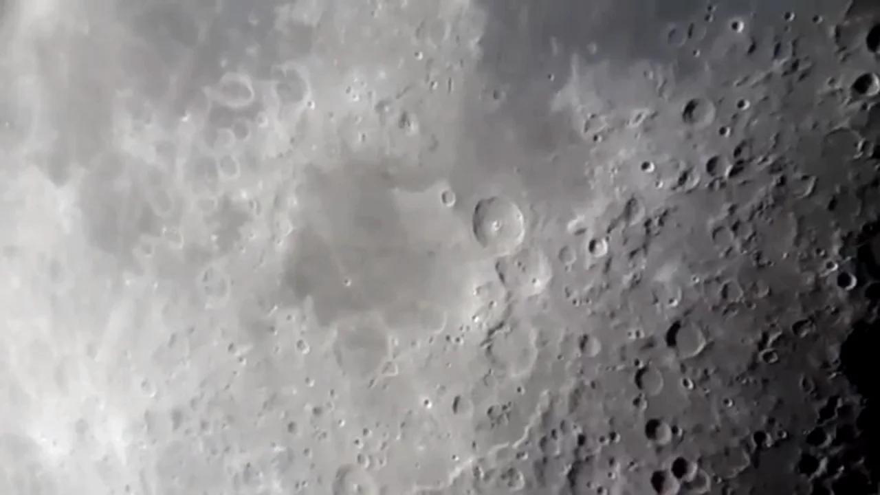 LUNAR WAVE - Is the Moon a Rock? Amazing Raw Footage of this Anomaly