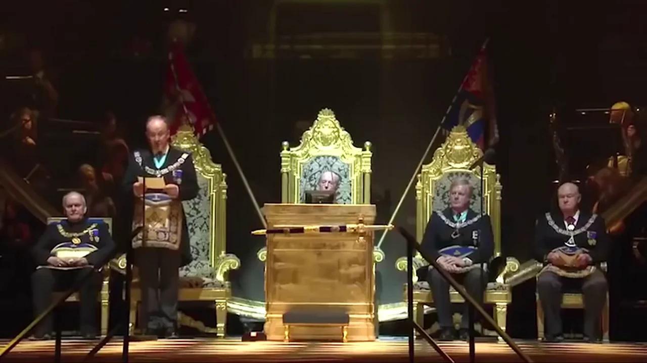 un rituel royal organisé par la Grande Loge Franc-Maçon unie d'Angleterre