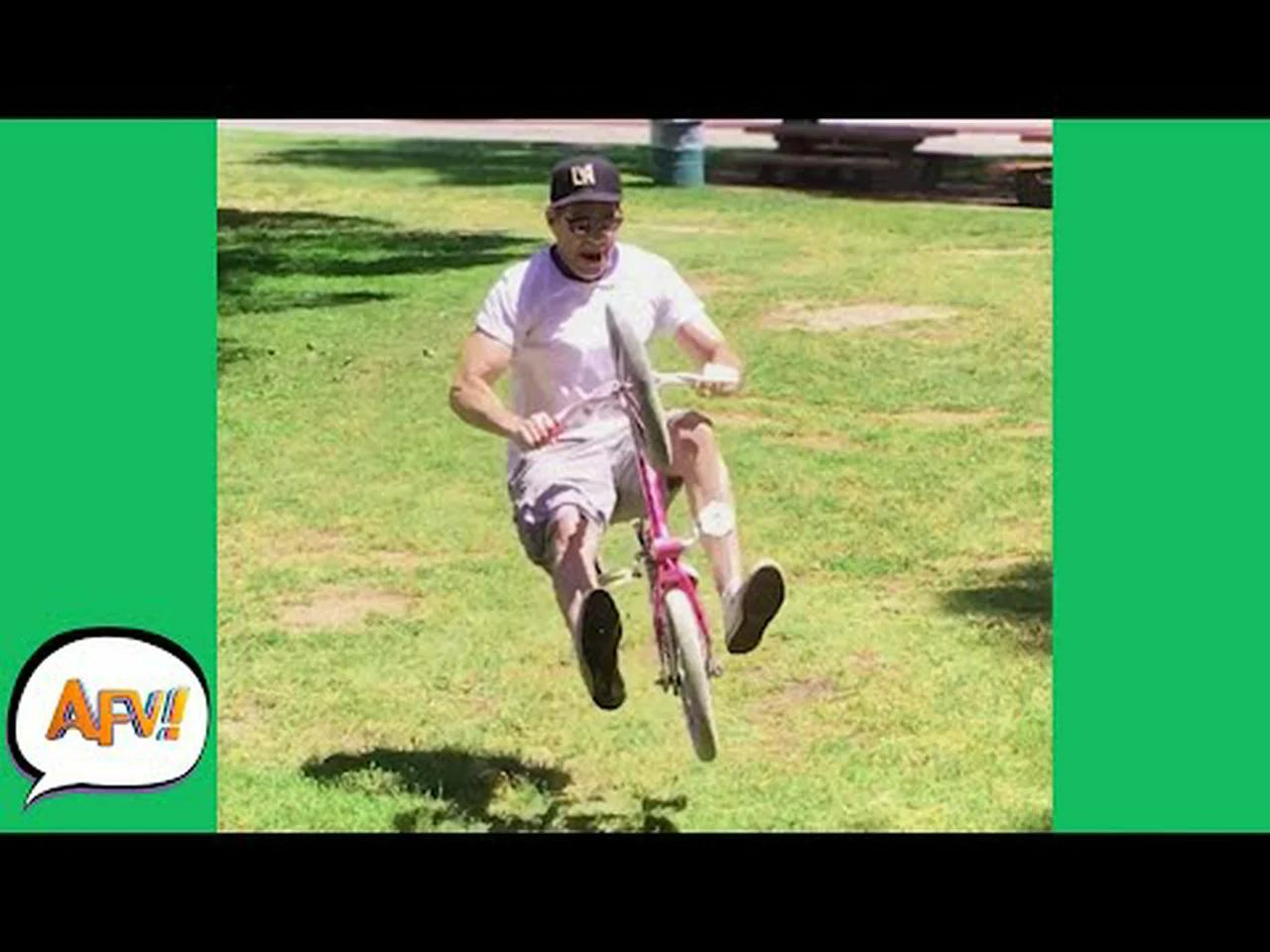 Tiny Bike, BIG FAIL! 🤣 | Funny Fails