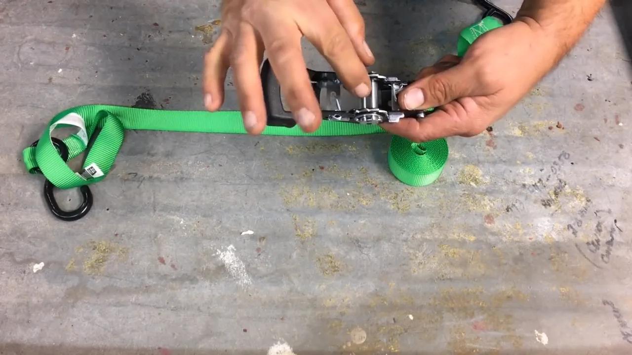 A simple guide to using ratchet straps