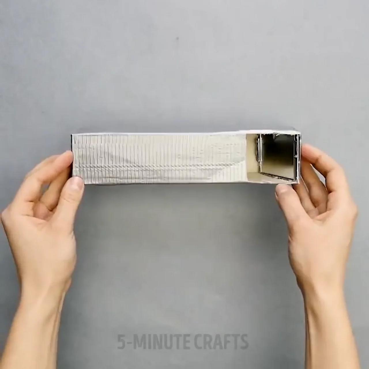 17 HILARIOUS CRAFTS AND PRANKS