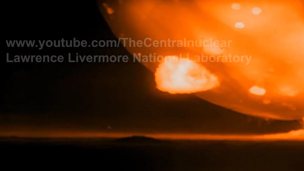 Huge Nuclear Fireball in slow motion, Operation Teapot - Turk 1955