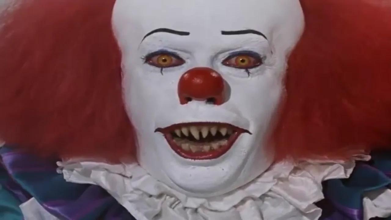 50.Pennywise The Dancing Clown (Scene Killers Villains and Antiheroes ...