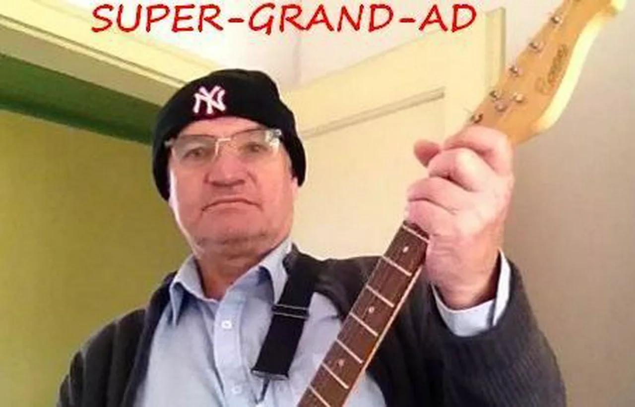 @FREE-TRACKS-BY-Super-Grand-Ad