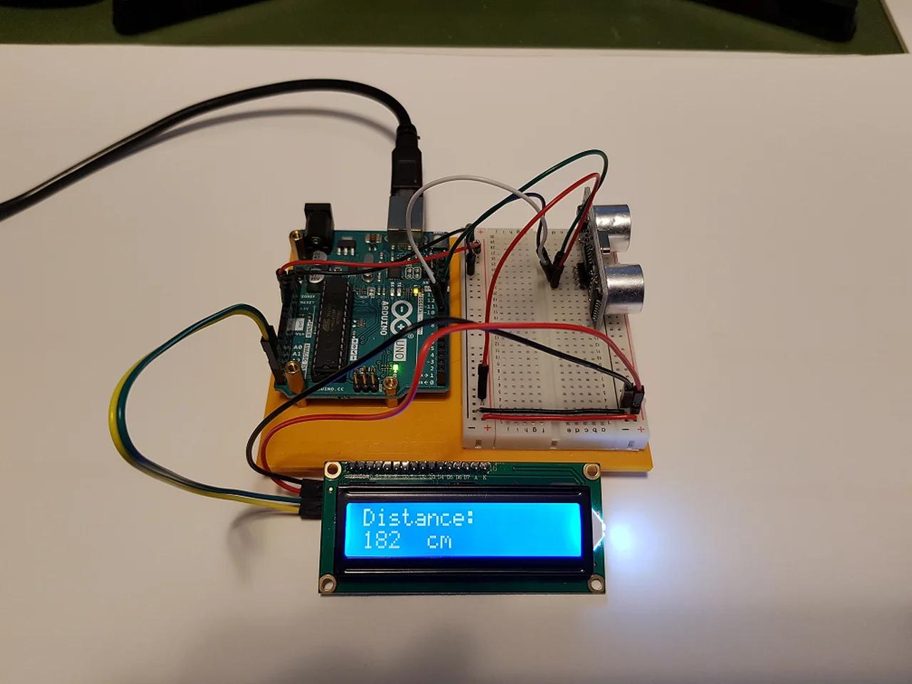 HC-SR04 Ultrasonic Sensor + Arduino + I2C 16x2 LCD