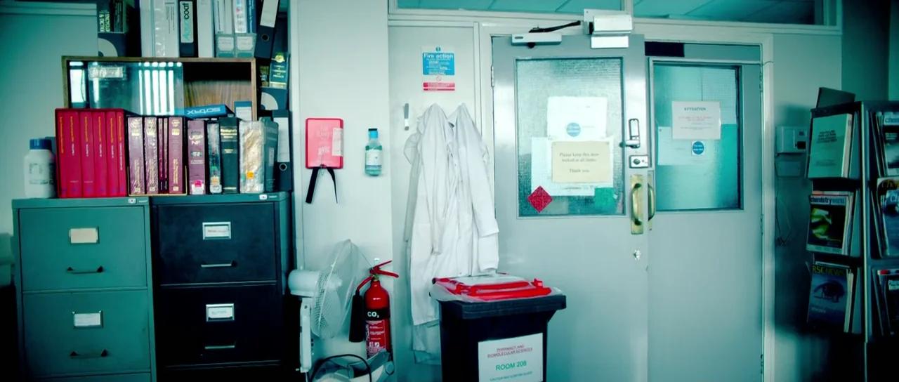 Utopia Original Version S1 Ep 3