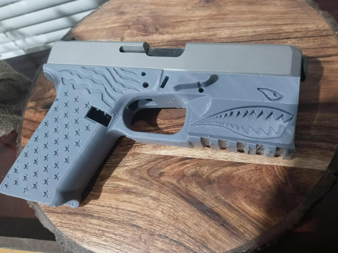 Flying Tiger Glock 19