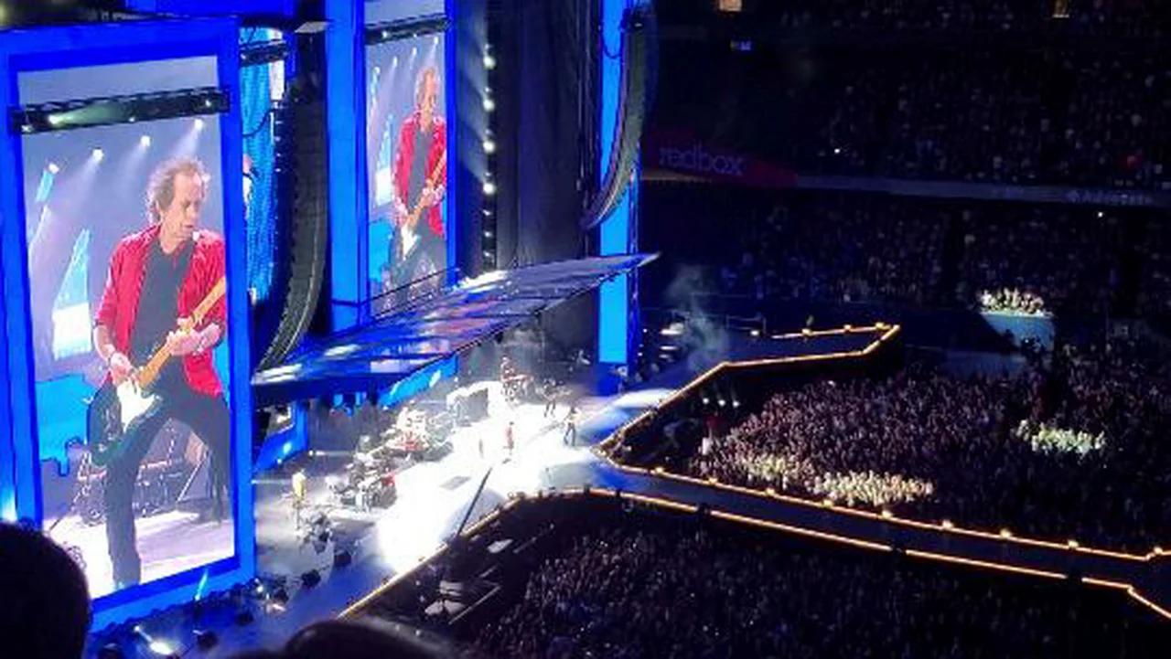 Rolling Stones Jumping Jack Flash CHICAGO 2018