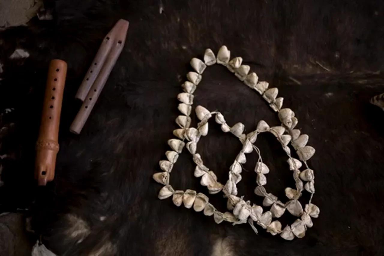 Instrumentos Musicales Prehispánicos