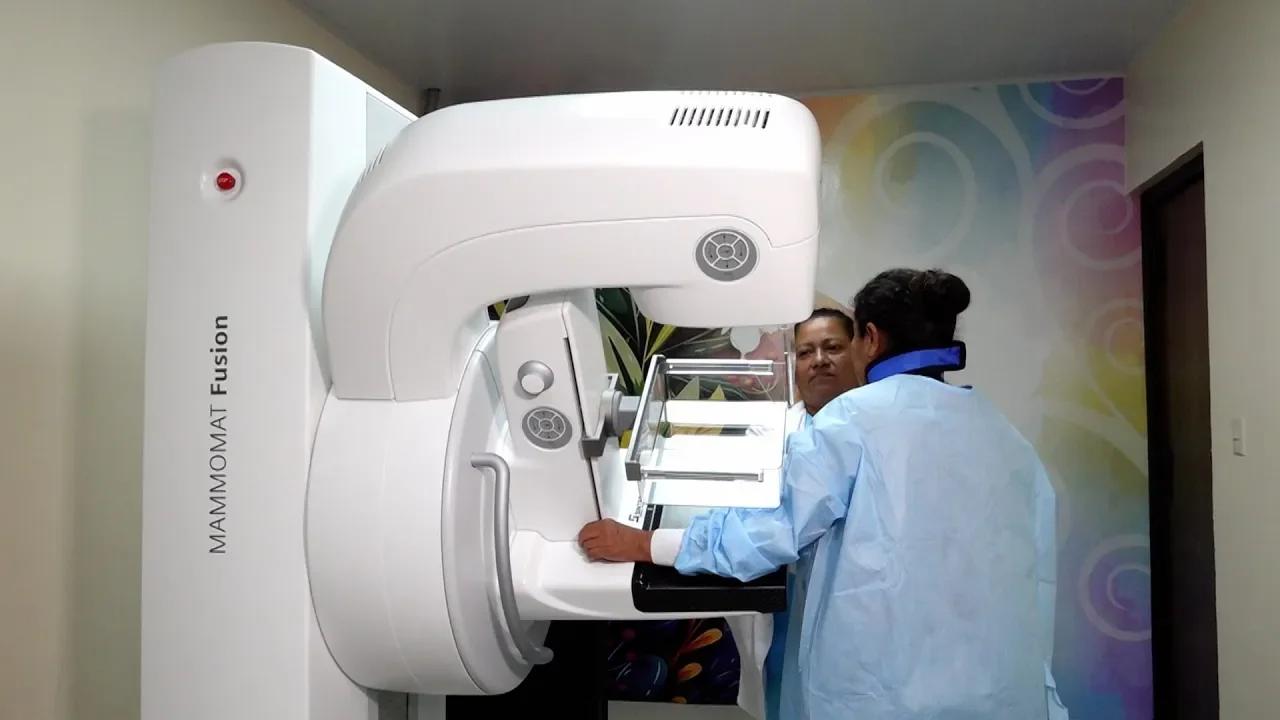Hospital Carlos Marx cuenta con nuevo equipo de mamografía
