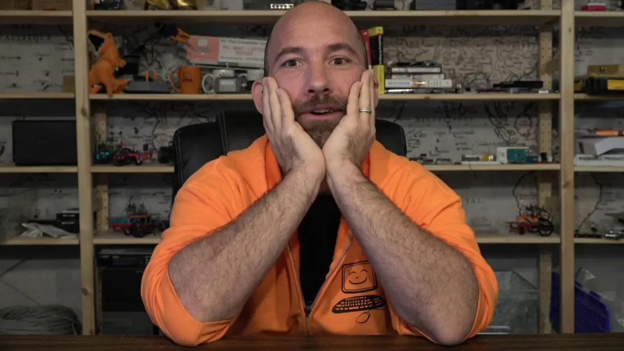 JOE ROGAN LEAVES YOUTUBE