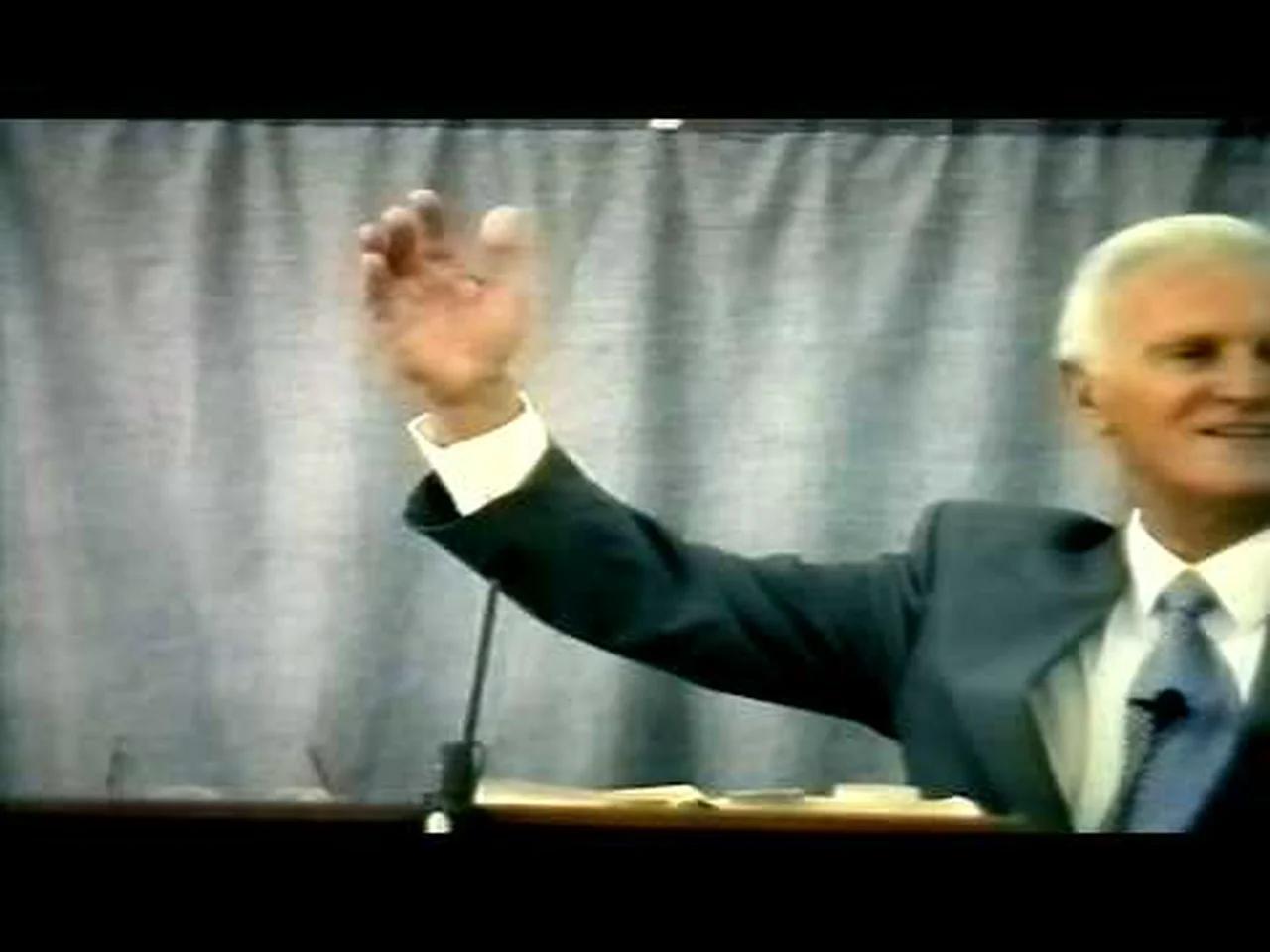 Rev Sam Workman Preaching on the 18th June 2001