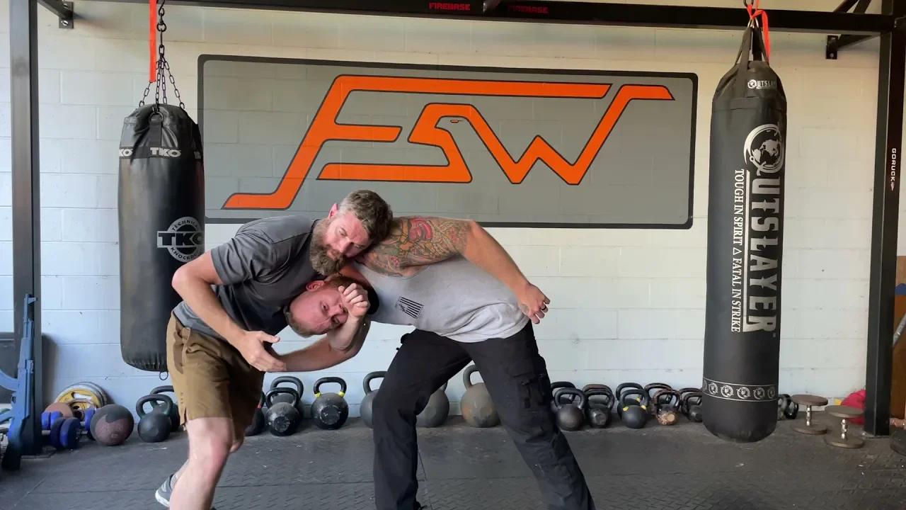 NAUKA Face Clinch Neck Crank Option