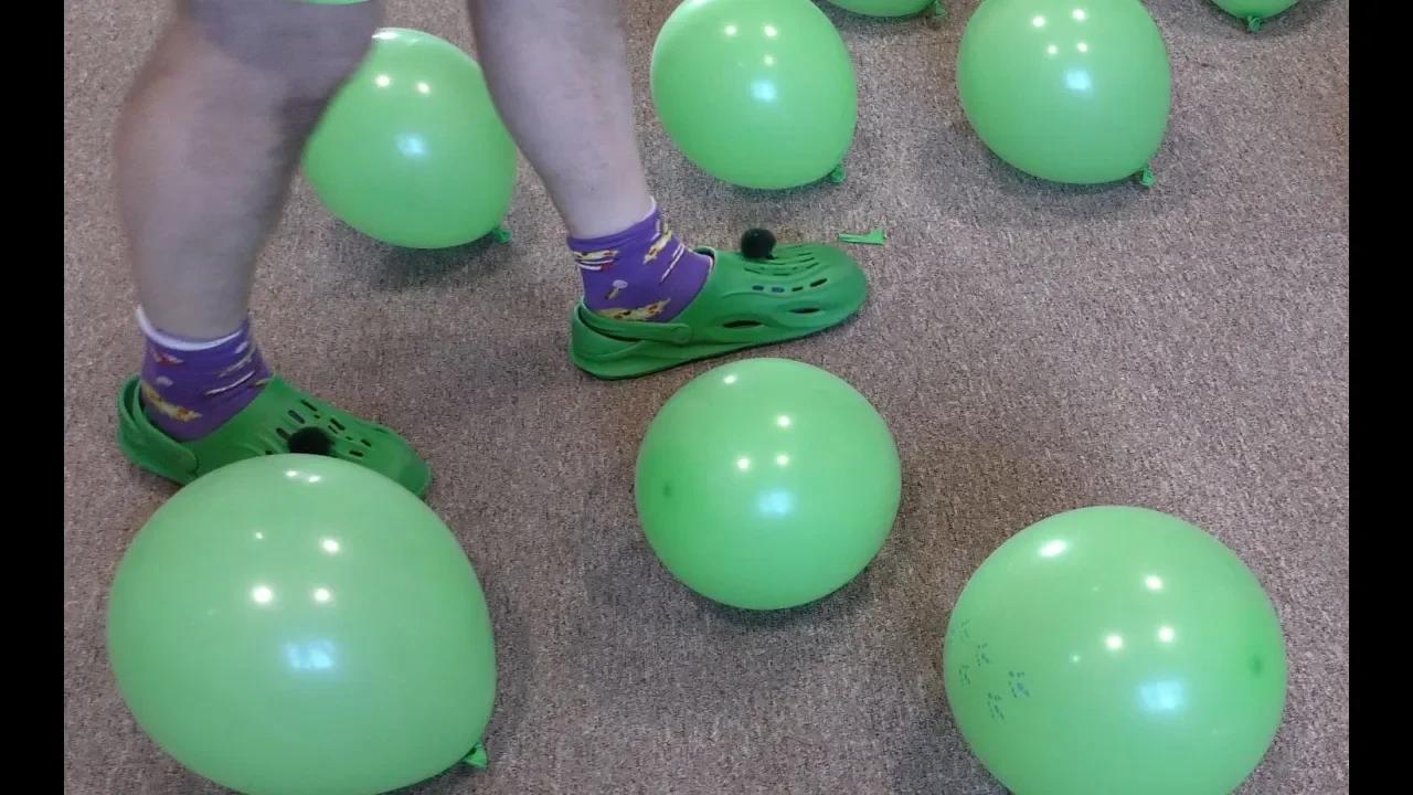 Crazy Old Mand Bursting BAlloons Making a mess Tangobaldy™