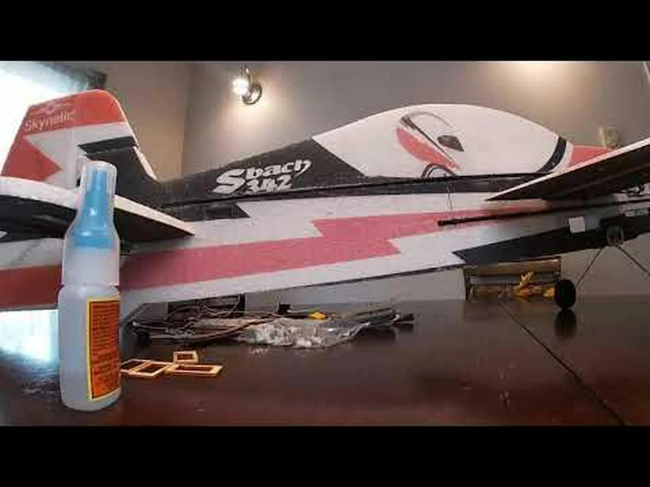 Sbach 342 by Skynetic Assembly part 3 Video RC plane 3D
