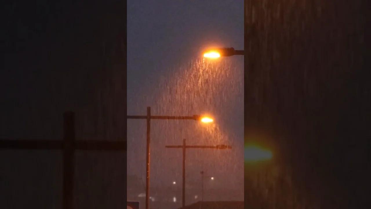 Day 7 How To Make Rain Part1 Blendertutorial Blender Tutorial