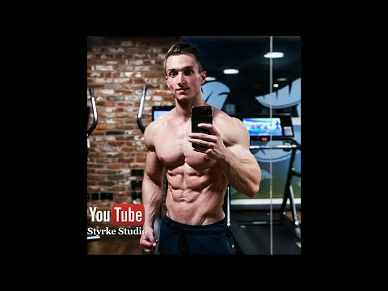 Fitness Model Muscle Pump FIBO Posing and Flexing Alex Ambition and ...