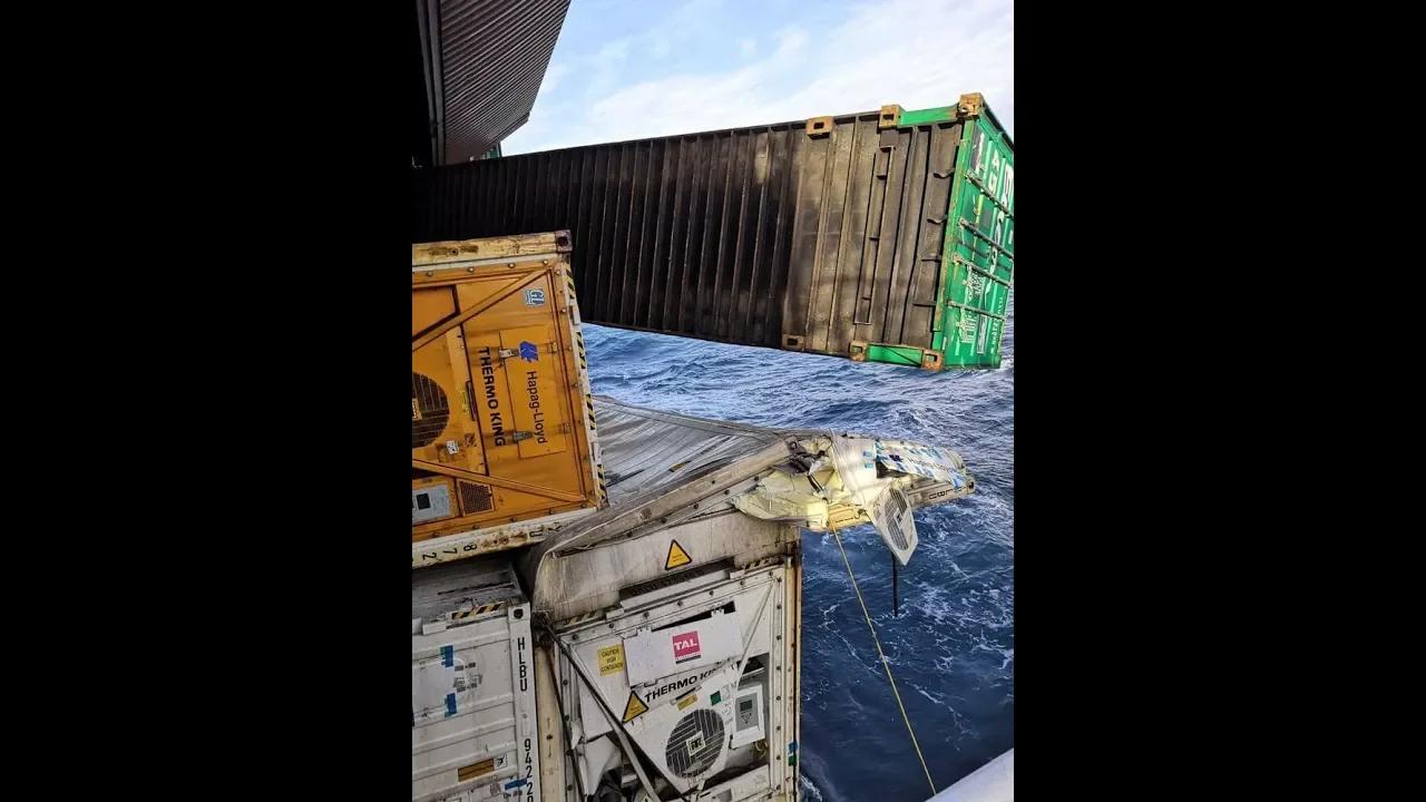 Containers overboard!!