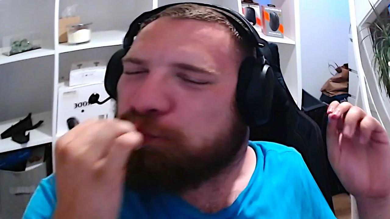 japczan fire on da stream 🔥