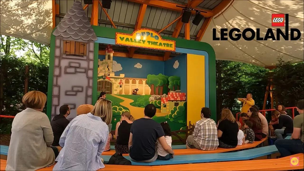 Legoland Windsor - Duplo Valley Theatre Puppet Show - Pied Piper Of ...