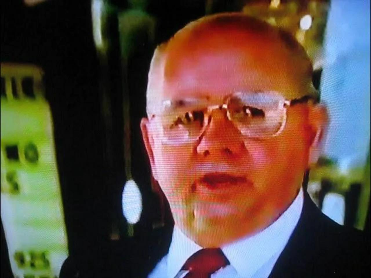 Officer Nick McDonald claimed nobody else struck Oswald