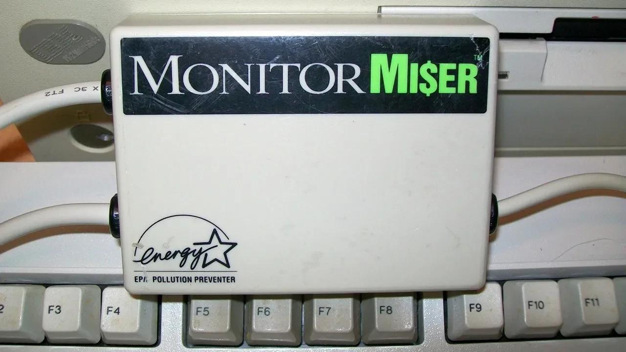 Oddware: The Monitor Miser