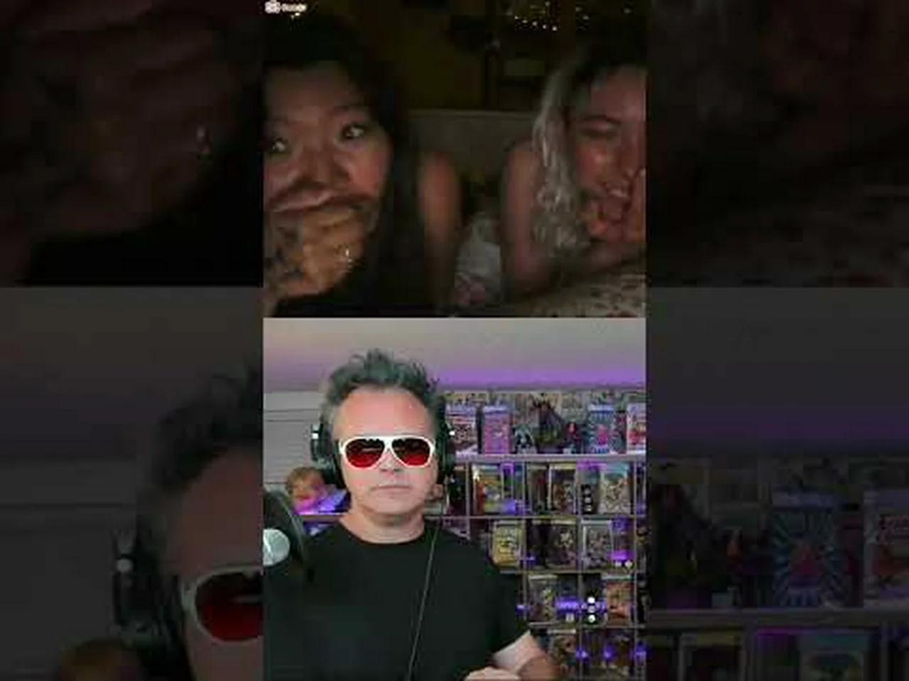 Reading Comedy Book Buster The Perverted Ghost to 2 girls on Omegle