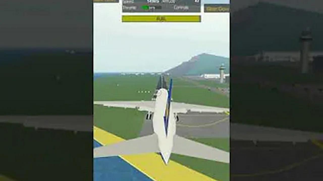 Singapore Airlines B777 Takeoff/ Landing (Greater Rockford - Larnaca ...