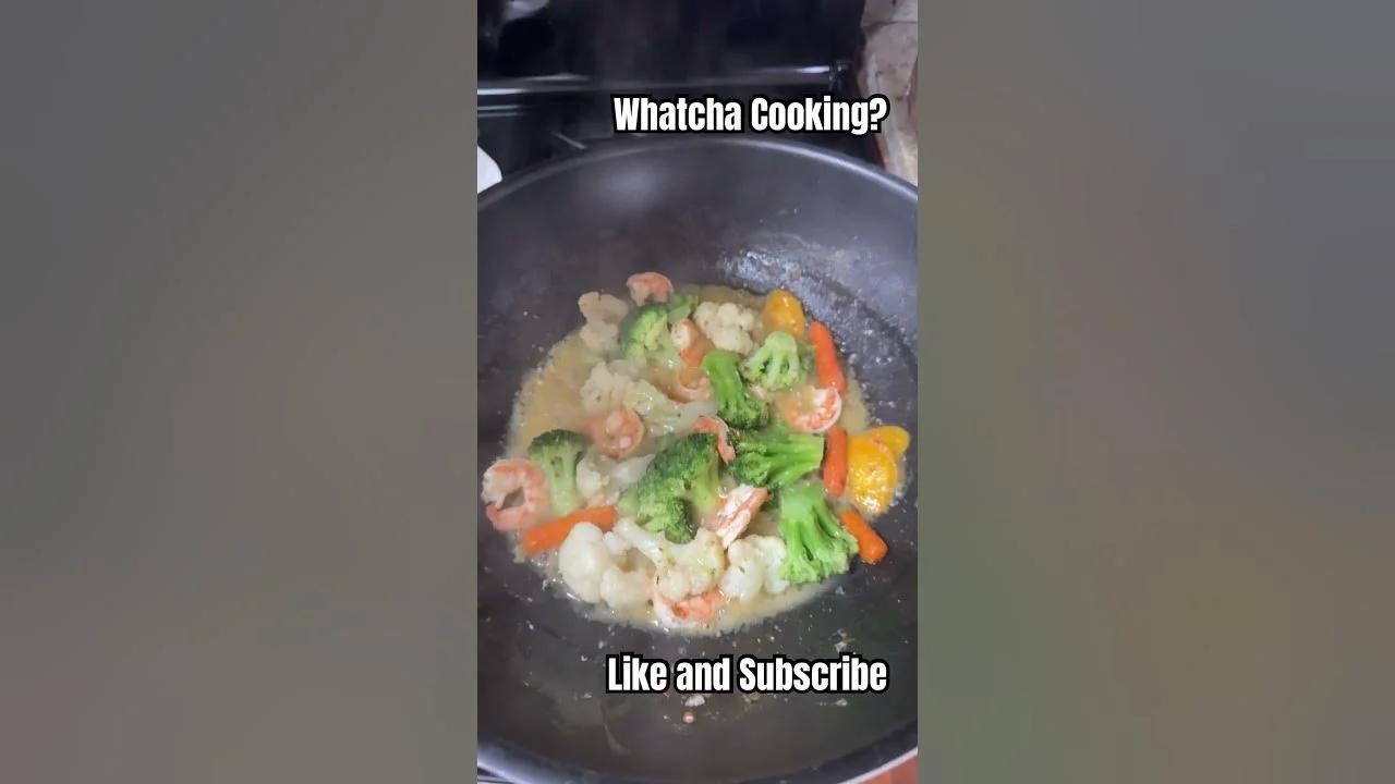 Whatcha Cooking? Garlic Butter Shrimp w/ Veggies! #recipe #food #foodie ...