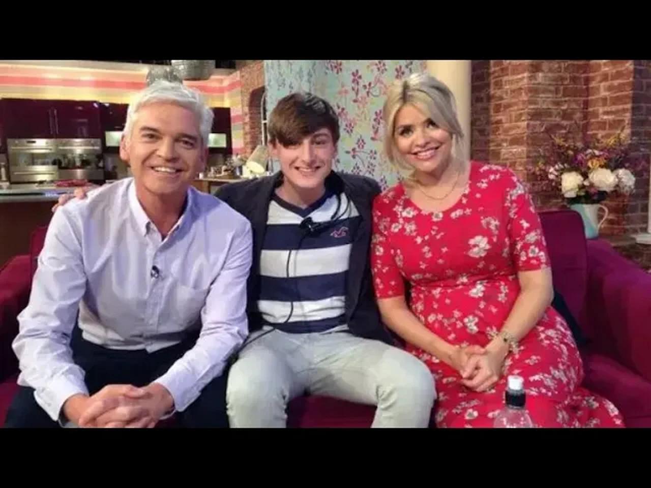 Phillip Schofield Jimmy Savile and Cruise Ships - 2Faced Theatre ...