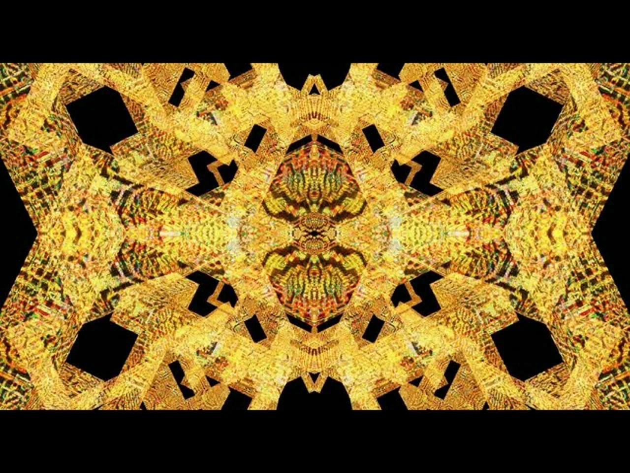 Simulation of a DMT Breakthrough (Pyramid Visuals)