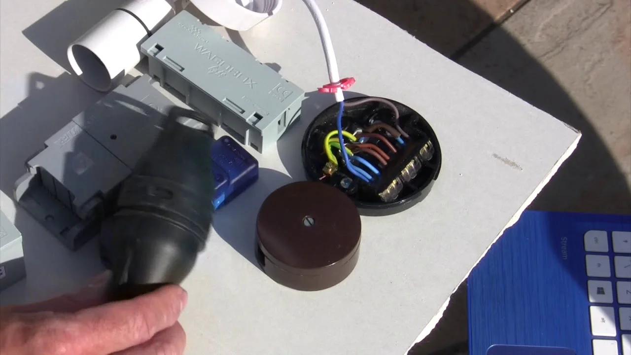 The Quickwire Switch & Load