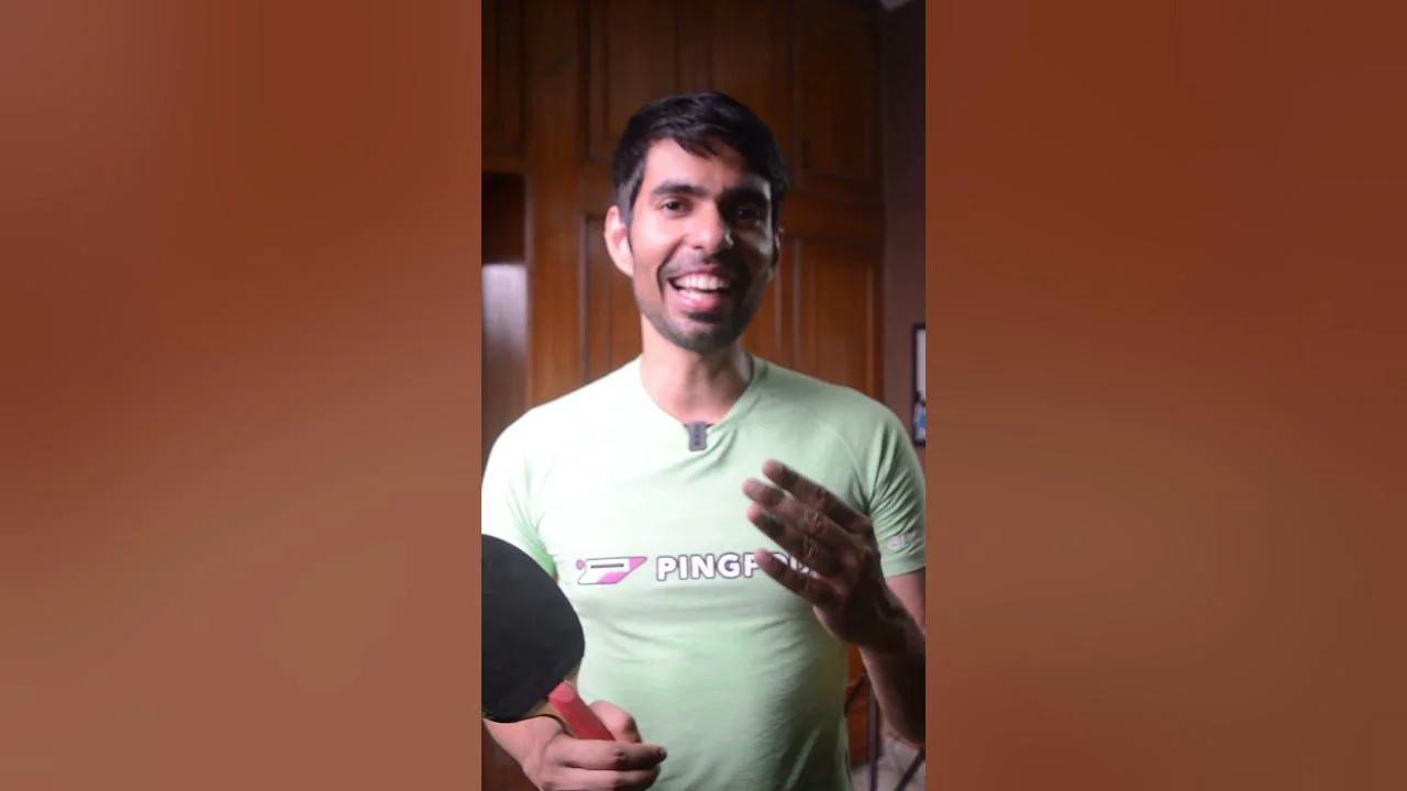 #003 How to hold a Tennis Tennis Racket (The Shakehand grip ...