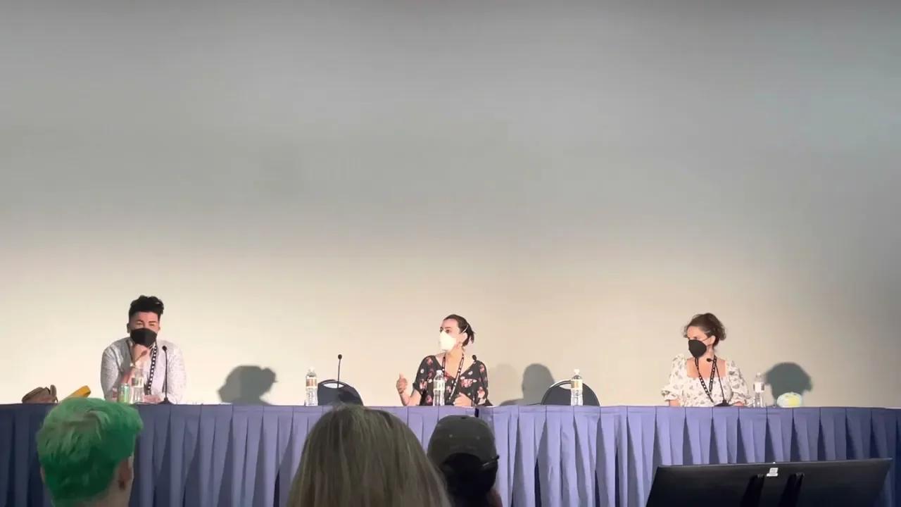 Full Question and Answer at Vidcon Panel With Taylor Lorenz