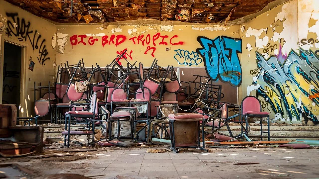 Exploring an Abandoned Elementary School in Desert Center, CA