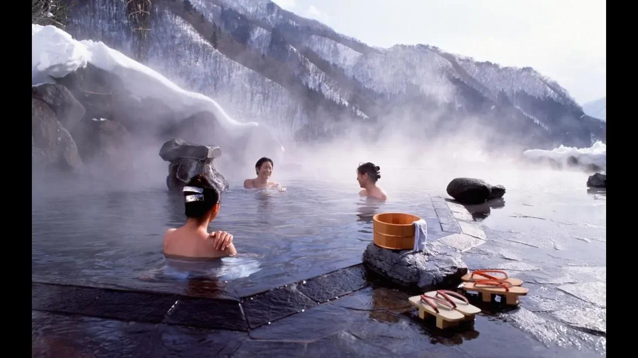 aguas termales en otro pais 35