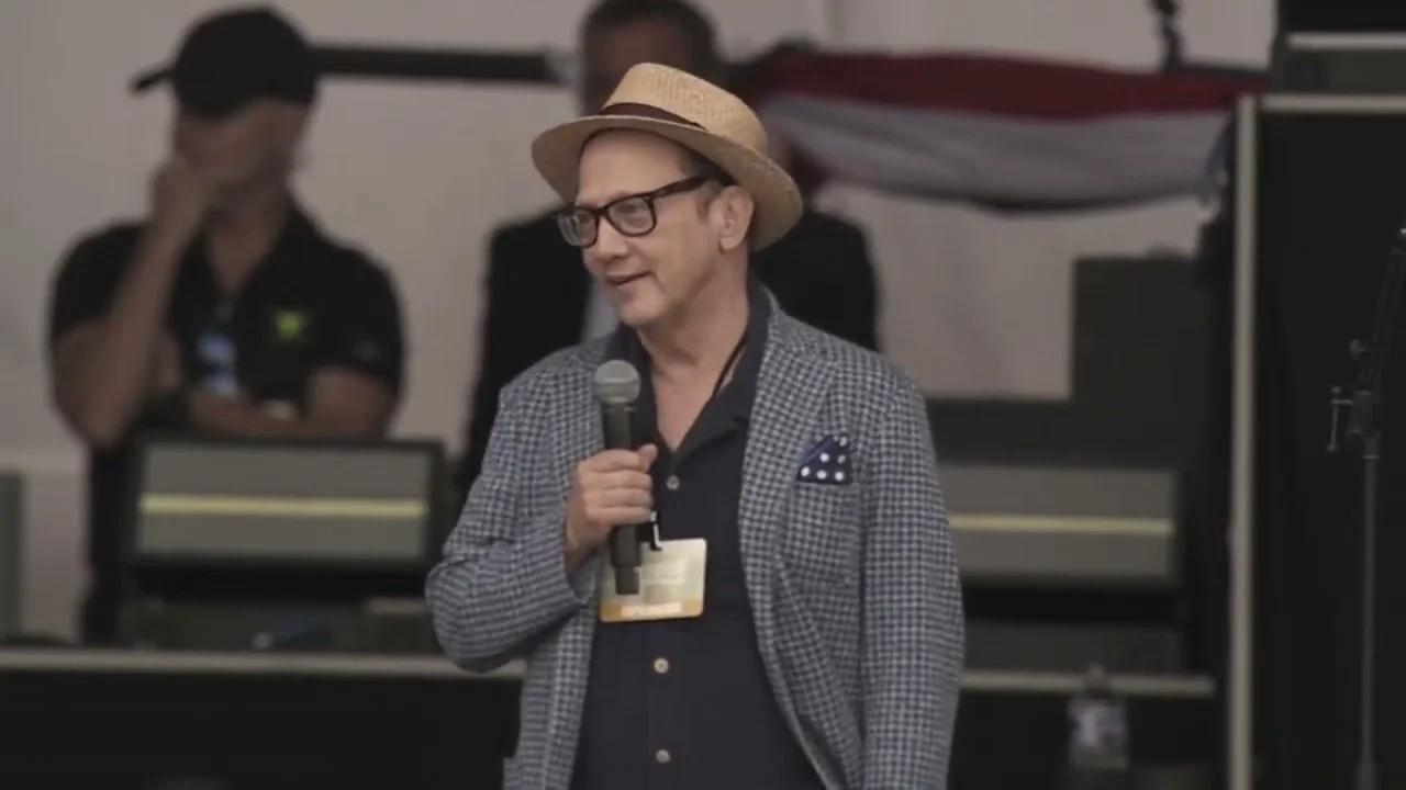 Rob Schneider Opening | Rescue the Republic