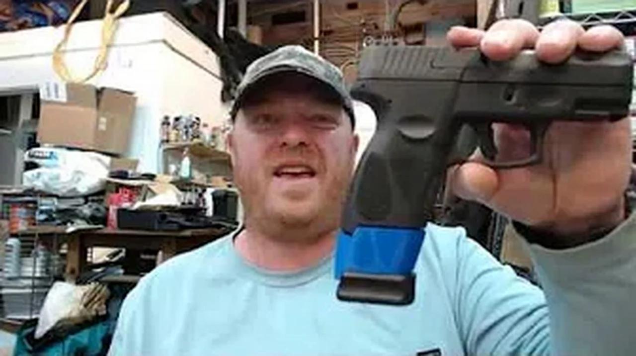 Taurus G2C 9mm Mec-Gar P226 18 / 20 Magazine Grip Spacer & Mag Loader ...