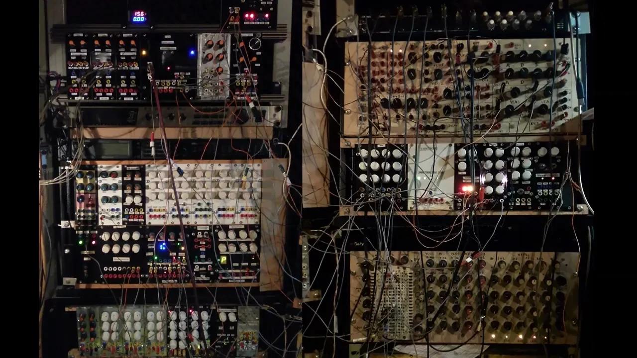 Modular Analog Guitar Synth and Arduino Clock Divider and Logic Thing ... Modular Analog Guitar Synth and Arduino Clock Divider and Logic Thing ...