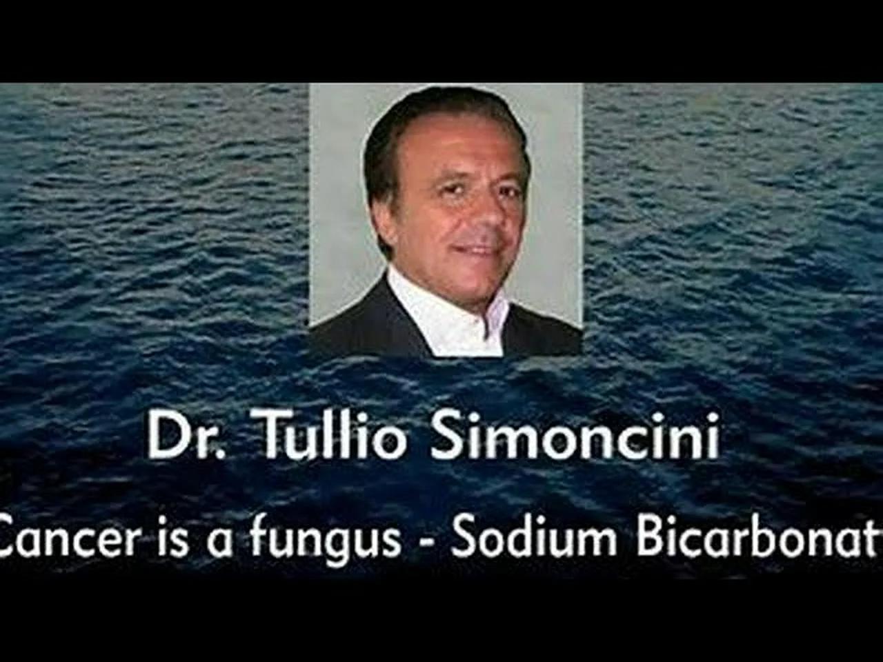 Dr. Tullio Simoncini - Cancer is a white fungus overgrowth