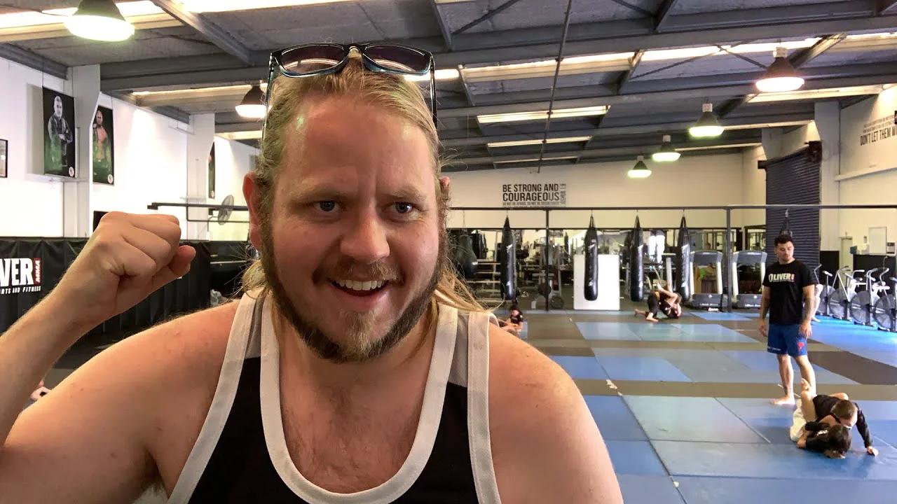 MMA Fundamentals class 8, Oliver MMA on Bad News with Vinny Eastwood