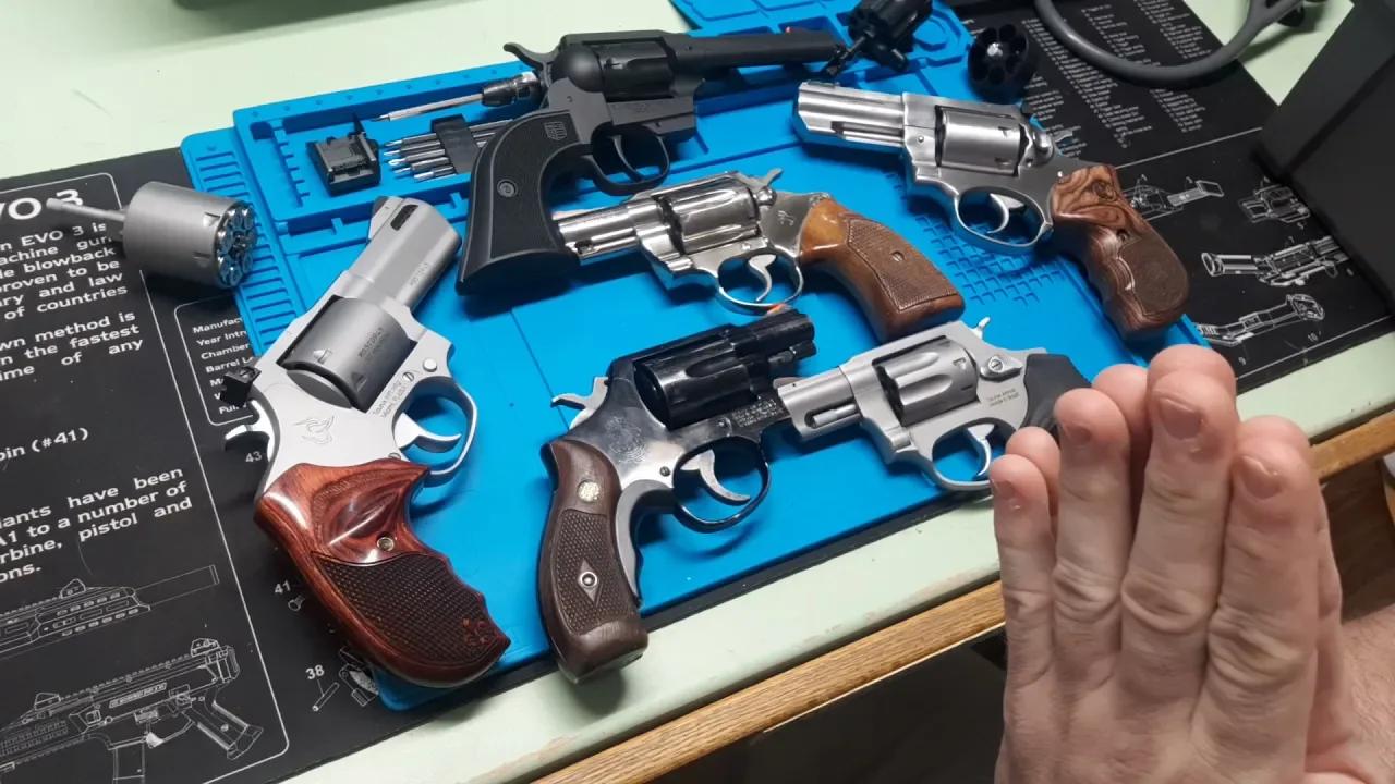 My Current Revolver Collection from Pistol Guy S&W, Ruger, Colt, Taurus ...