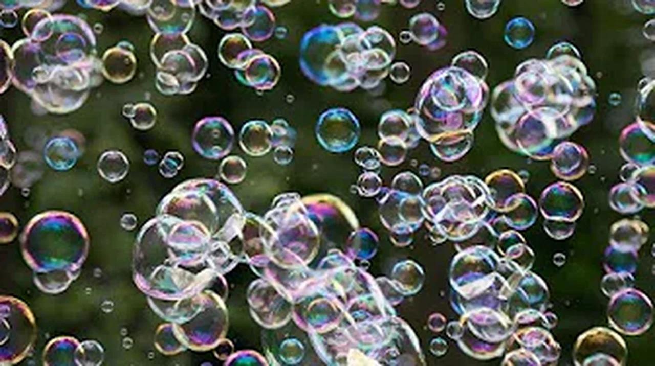 Bubbles, Bubbles everywhere at Christmas, OBEY!!!
